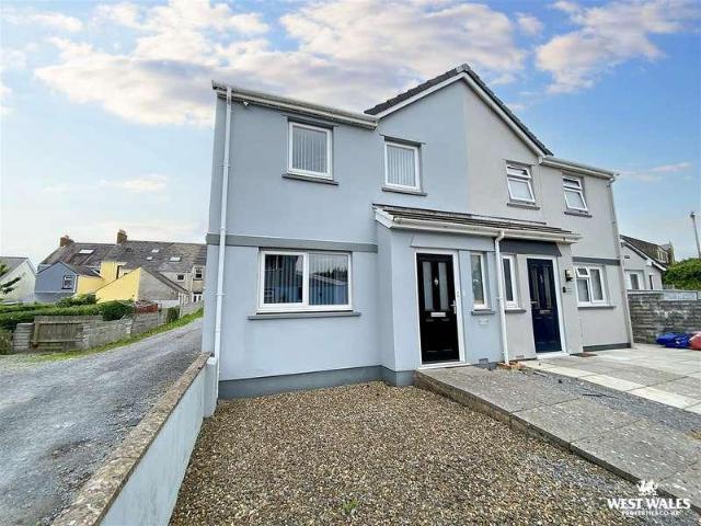 2 bed house for sale