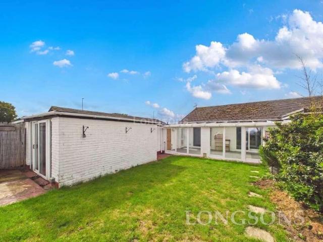 2 bed house for sale