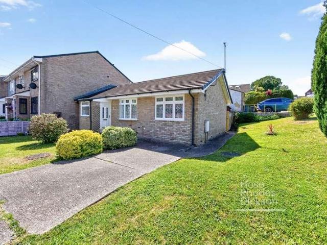 2 bed house for sale