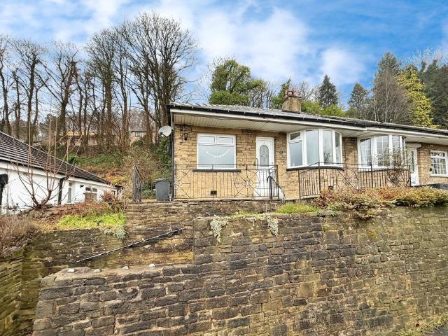 2 bed house for sale