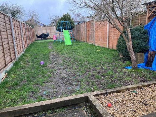 3 bed house for sale