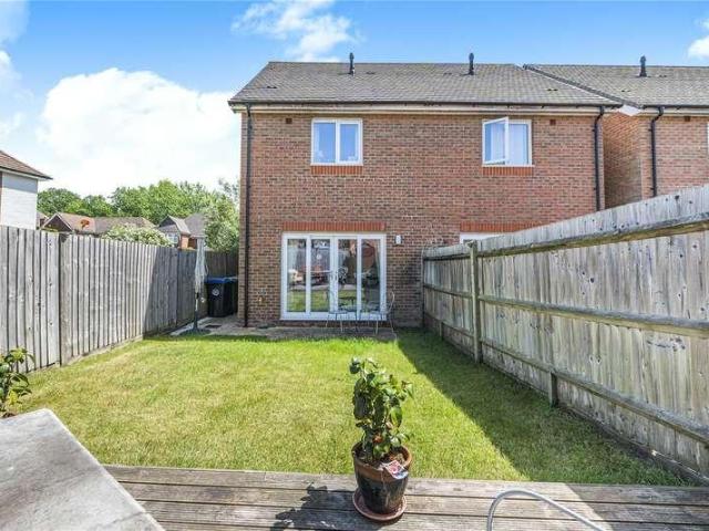 2 bed house for sale