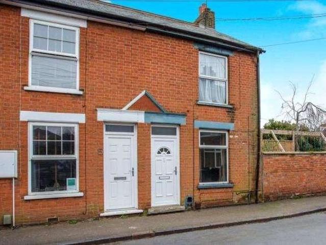2 bed house for sale