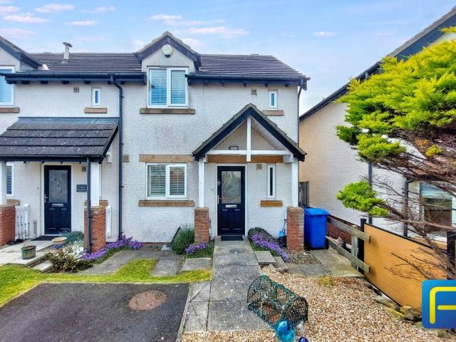 2 bed house for sale