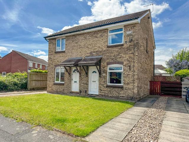 2 bed house for sale
