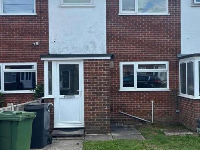2 bed house for sale