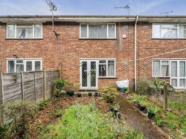 2 bed house for sale