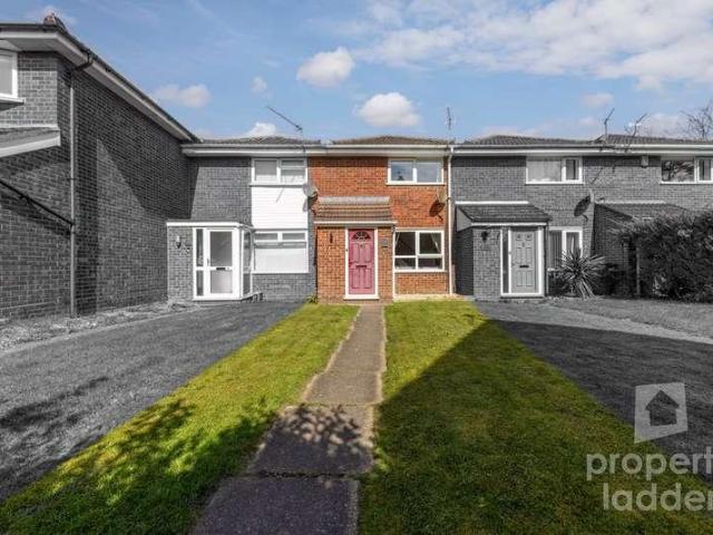 2 bed house for sale