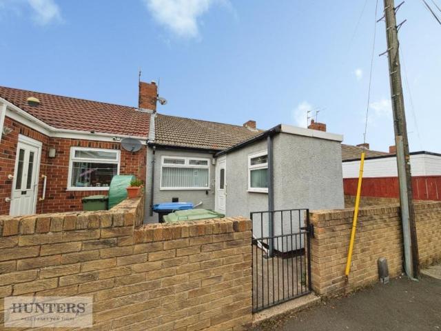2 bed house for sale