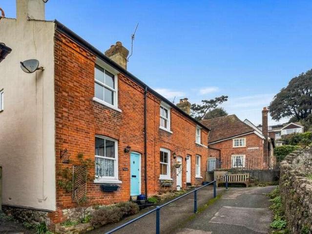 2 bed house for sale