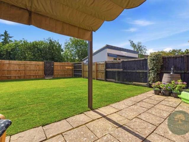 2 bed house for sale