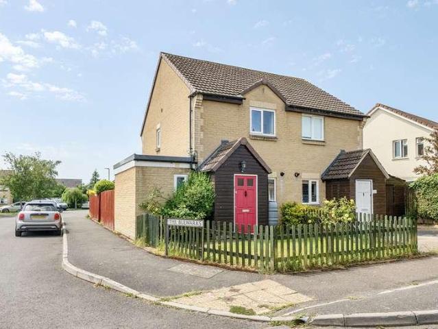2 bed house for sale