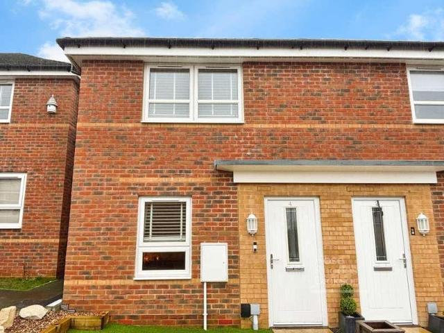 2 bed house for sale