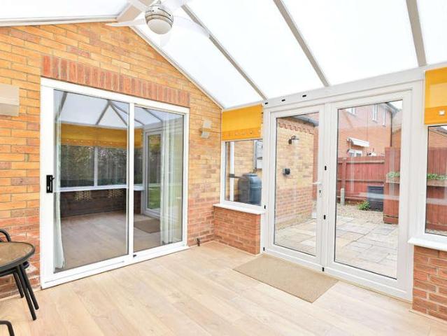 2 bed house for sale
