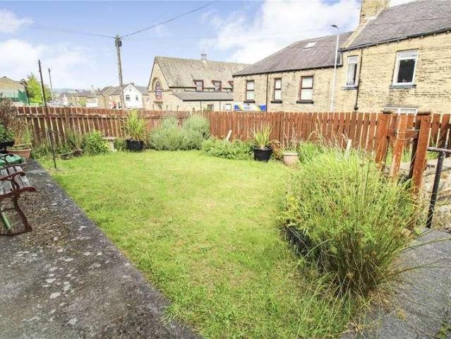 2 bed house for sale