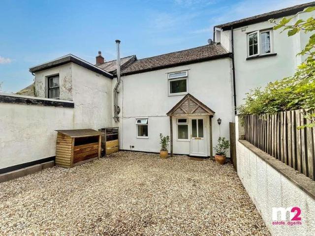 2 bed house for sale