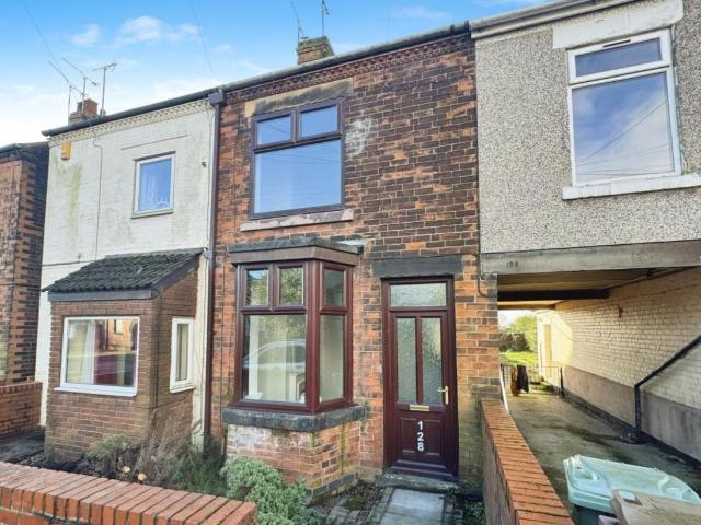 2 bed house for sale