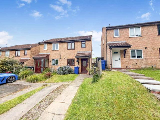 2 bed house for sale