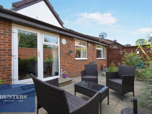 2 bed house for sale