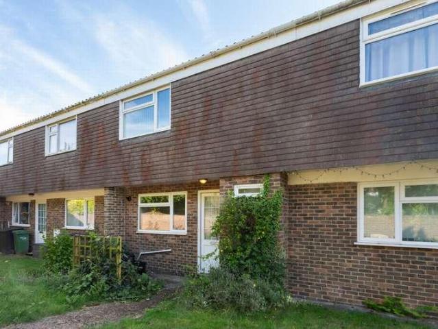 2 bed house for sale