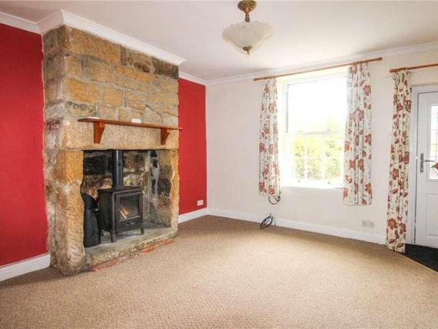 2 bed house for sale