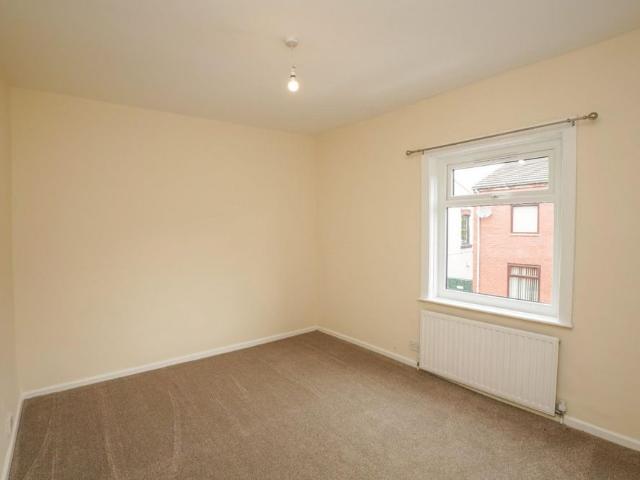 2 bed House Mid Terrace for Rent