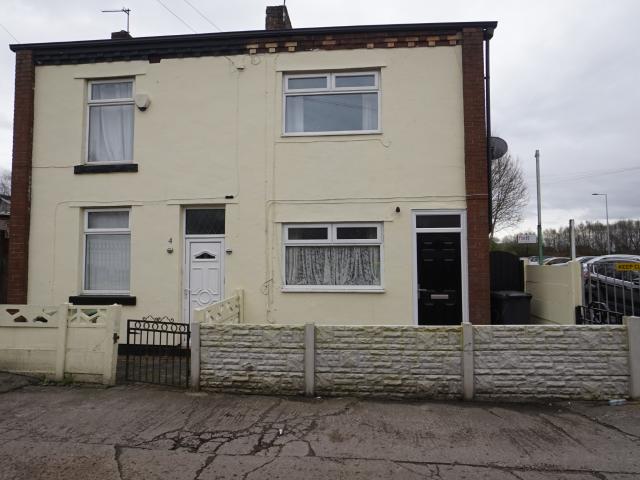 2 Bed House Moss Street Wigan WN3