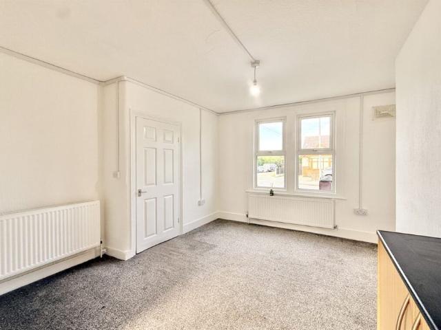 2 bed House Rectory Road, SS5