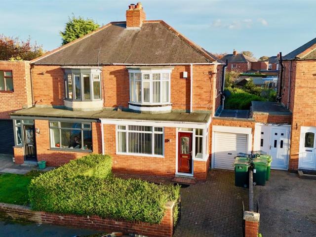 2 bed House Semi Detached for Rent