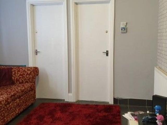 2 Bed Kesteven Street â€“ 2 Bed