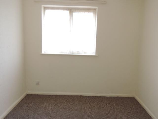2 Bed Maisonette Okehampton Avenue Leicester LE5 Ace Properties