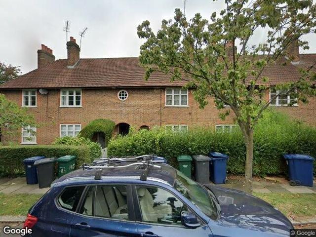 2 Bed Maisonette, Addison Way, NW11