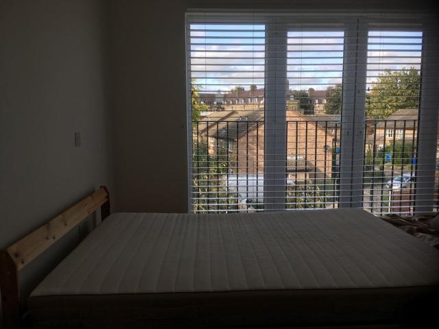 2 Bed Maisonette, Fleming Road, SE17