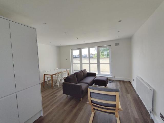 2 Bed Maisonette, Leighton Grove, NW5