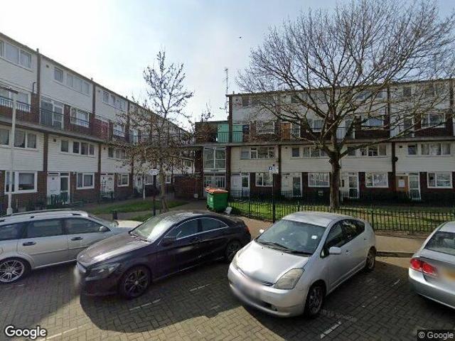 2 Bed Maisonette, Snowshill Road, E12