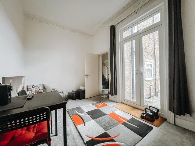 2 Bed Maisonette, Tankerville Road, SW16