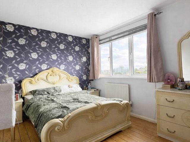 2 bed Maisonette To Let