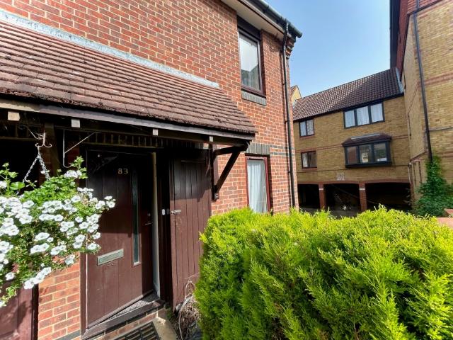 2 bed maisonette to rent in Sutton, Surrey, SM1