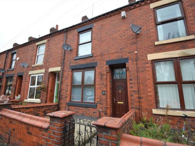 2 Bed Mid Terraced House for rent