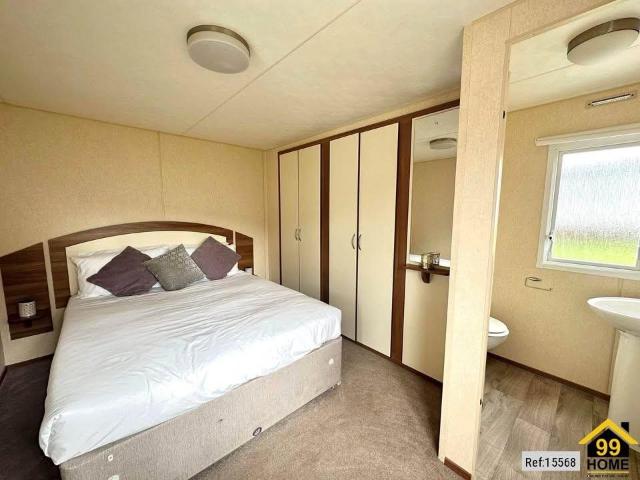 2 bed Mobile Home in Warren Road Dawlish Warren, Dawlish, EX7 0PF