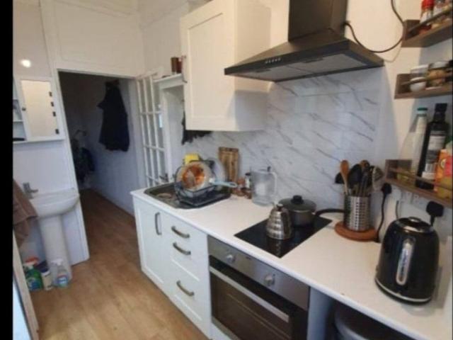 2 Bed Newly Refurbished Flat, Bills&Wifi inc