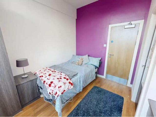 2 Bed Non Ensuite