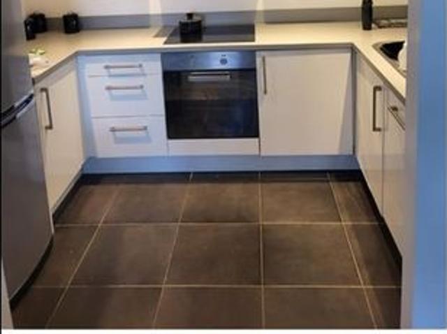 2 Bed Penthouse, Cornhill, L1