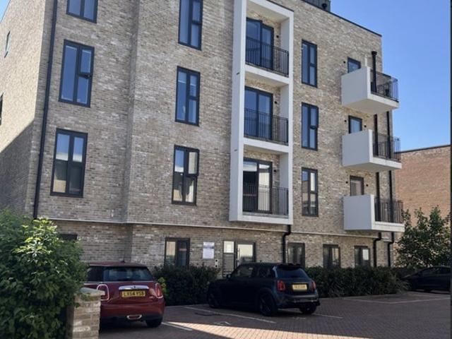 2 bed Penthouse Apartment