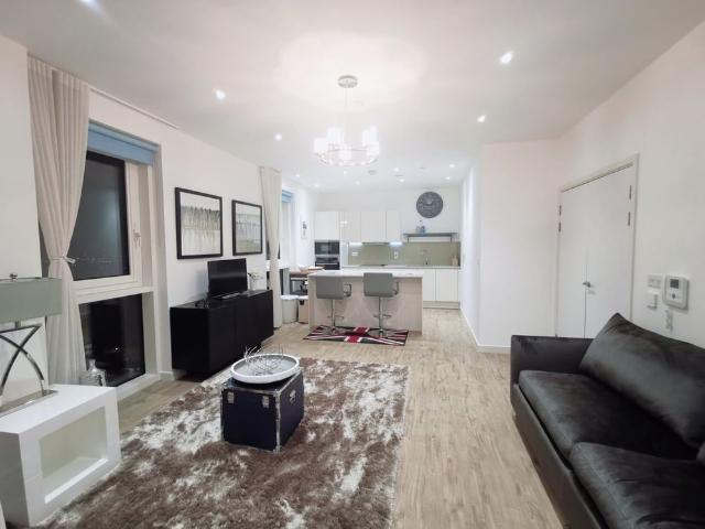 2 Bed Penthouse, Bailey Street, SE8