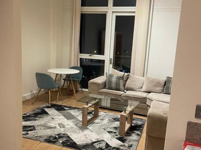 2 Bed Penthouse, Off Bath Row, B15