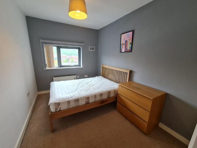 2 Bed Penthouse, Penistone House Block C, S3