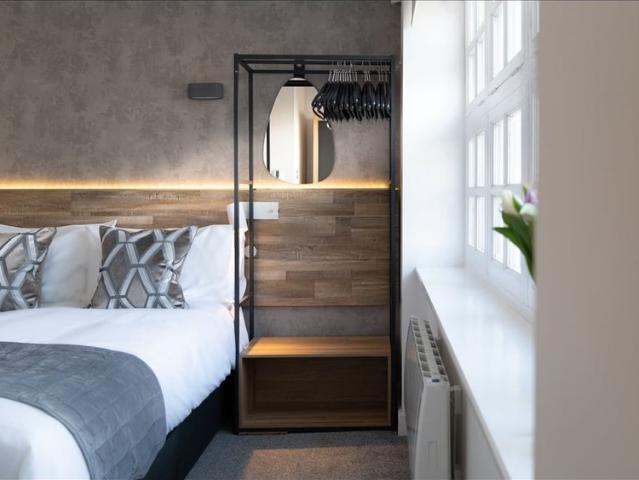 2 Bed Penthouse, Print Room, LE1