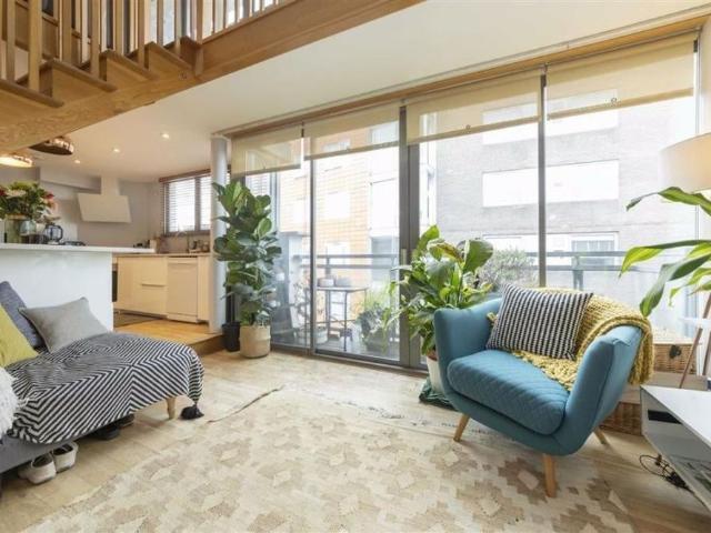 2 Bed Penthouse, Tanner Street, SE1