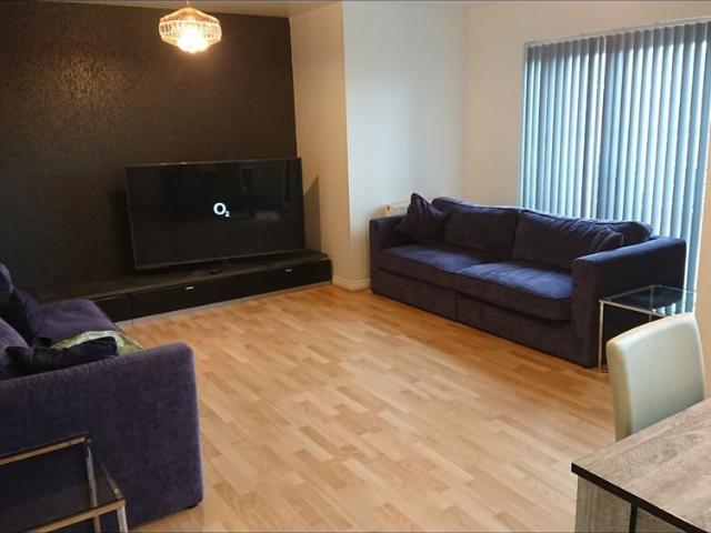 2 Bed Penthouse, Upper Headingley, LS16